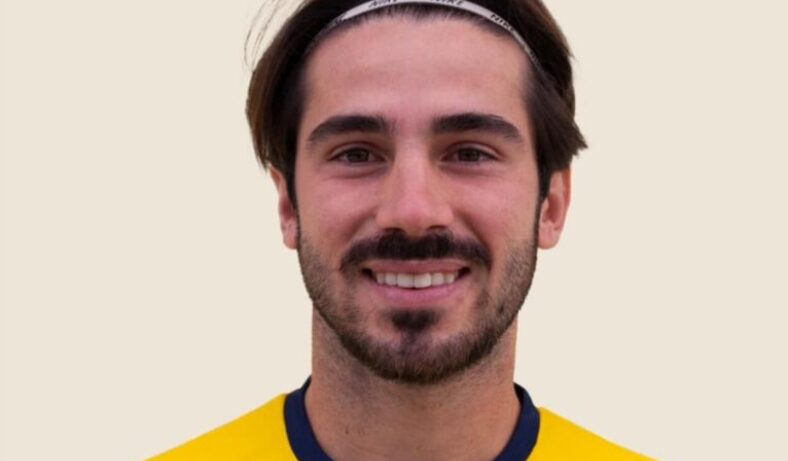 Mattia Giani morto dopo il malore in campo | l' arresto cardiaco ... Mattia Giani morto dopo il malore in campo | l' arresto cardiaco ...